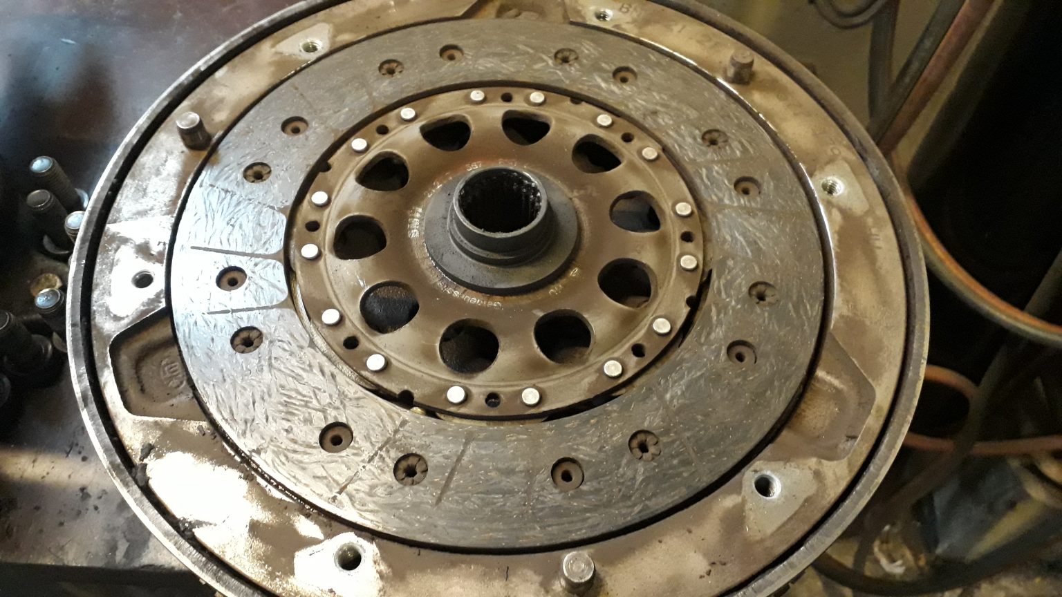 BMW dzinēju ķēdes maiņa. Dzinēji 2.0D N47 – Kaross